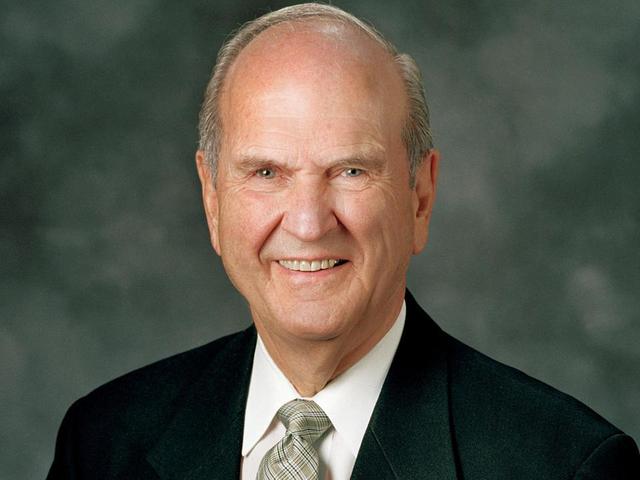 Élder Russell M. Nelson
